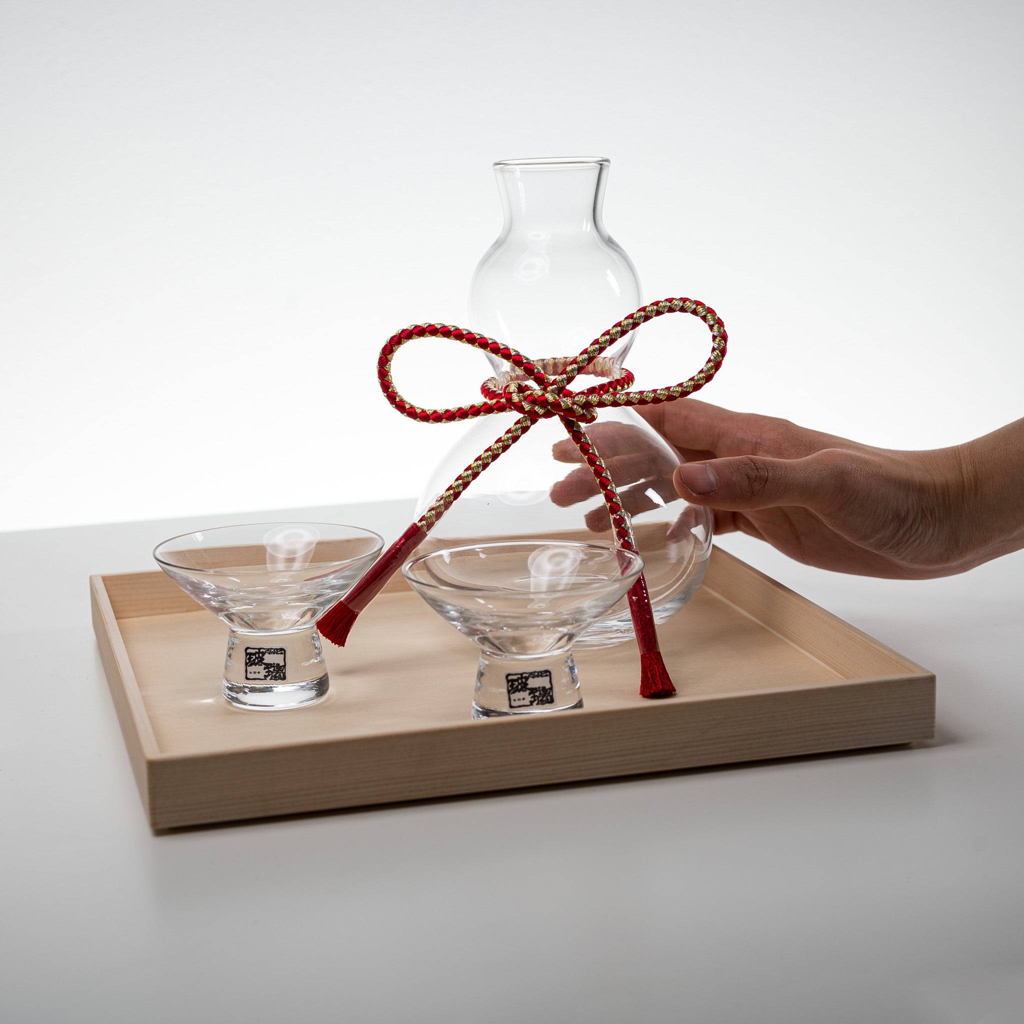 Hirota Glass - Mizuhiki Sake Set with Tray | Crafted in Japan – Osara ...