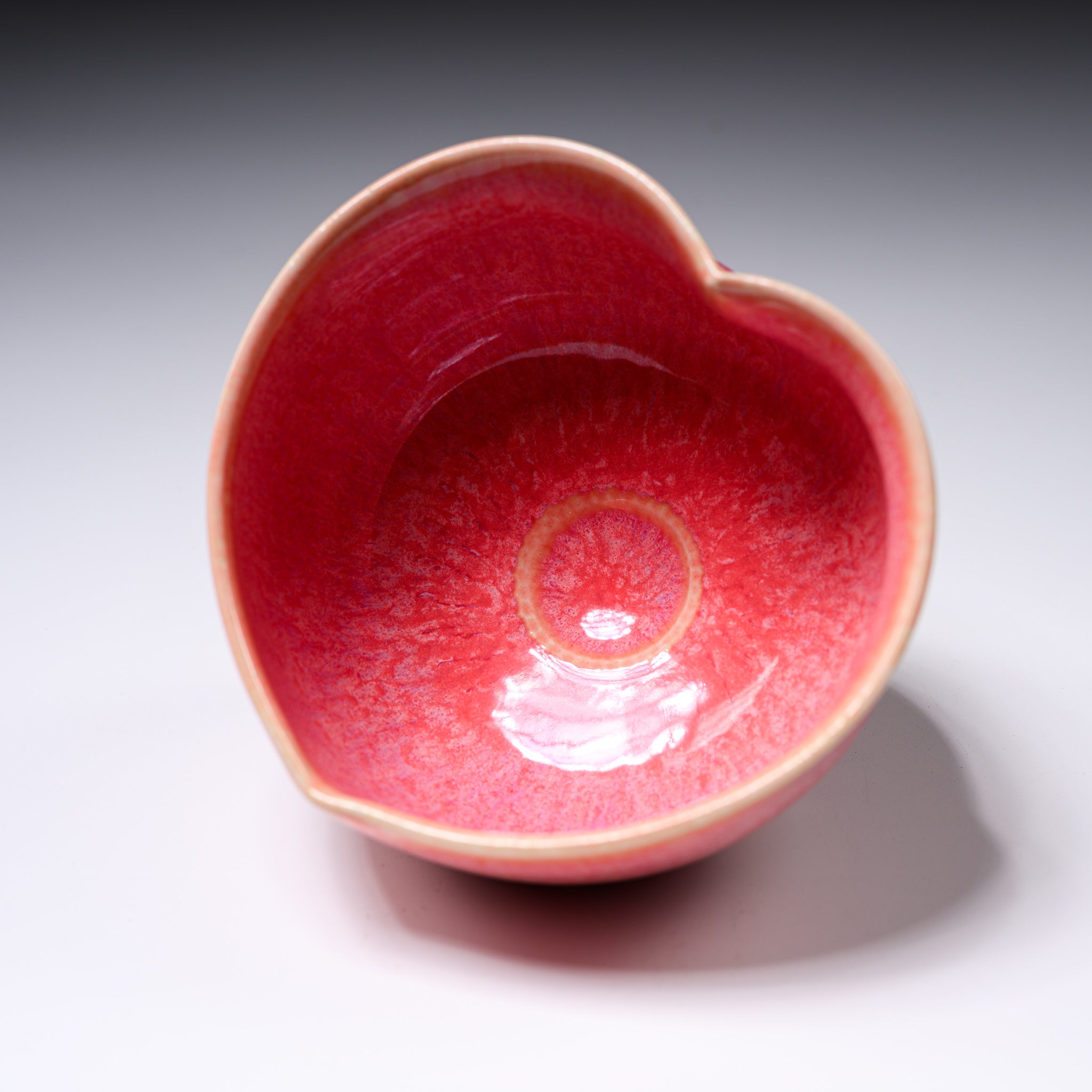 INOME Heart Handmade Matcha Bowl - Conch Pearl : コンクパール / 小野 穣 猪目茶碗 ...