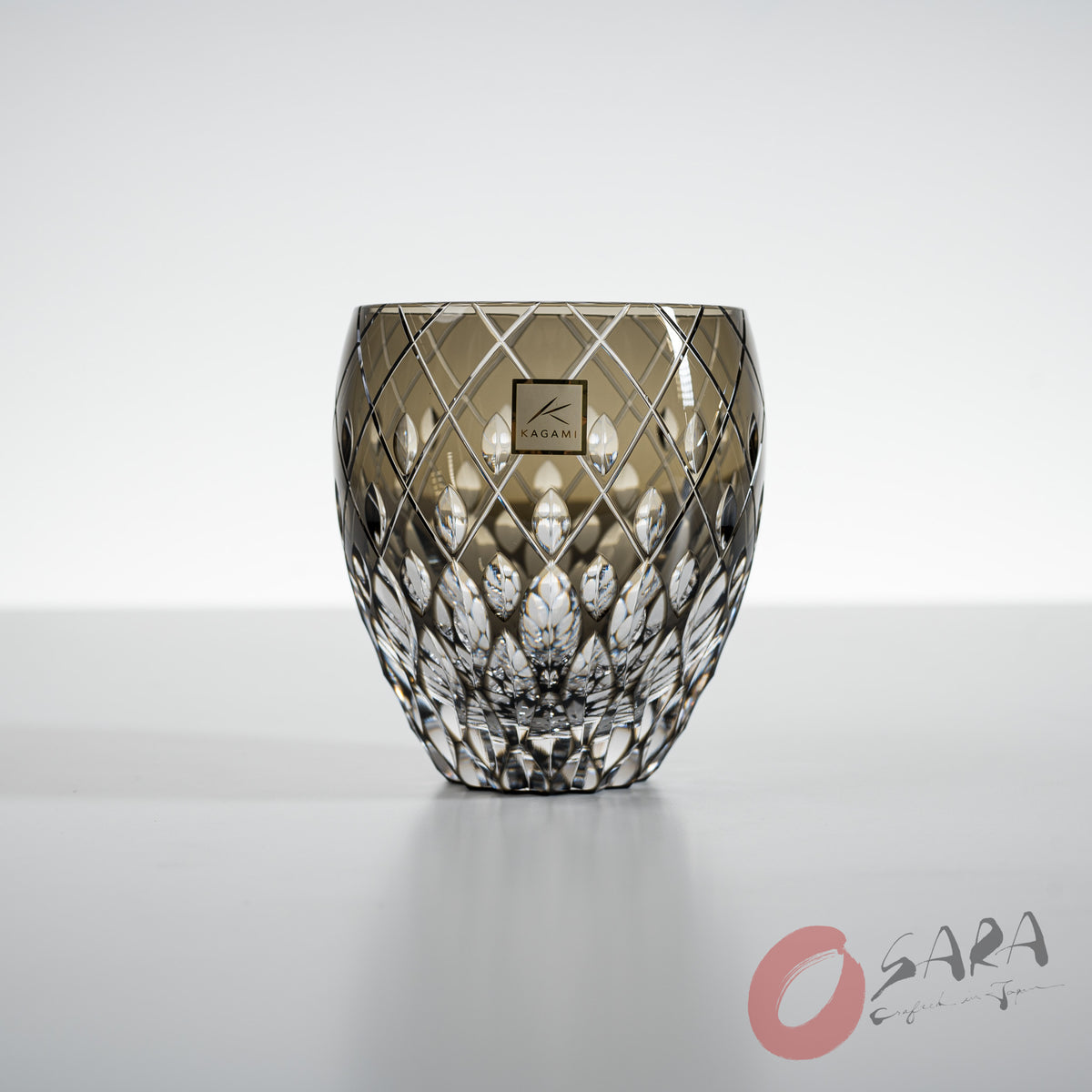 KAGAMI Crystal Multilayer Coloured Round Rock Glass - Enrai / 遠雷 ...
