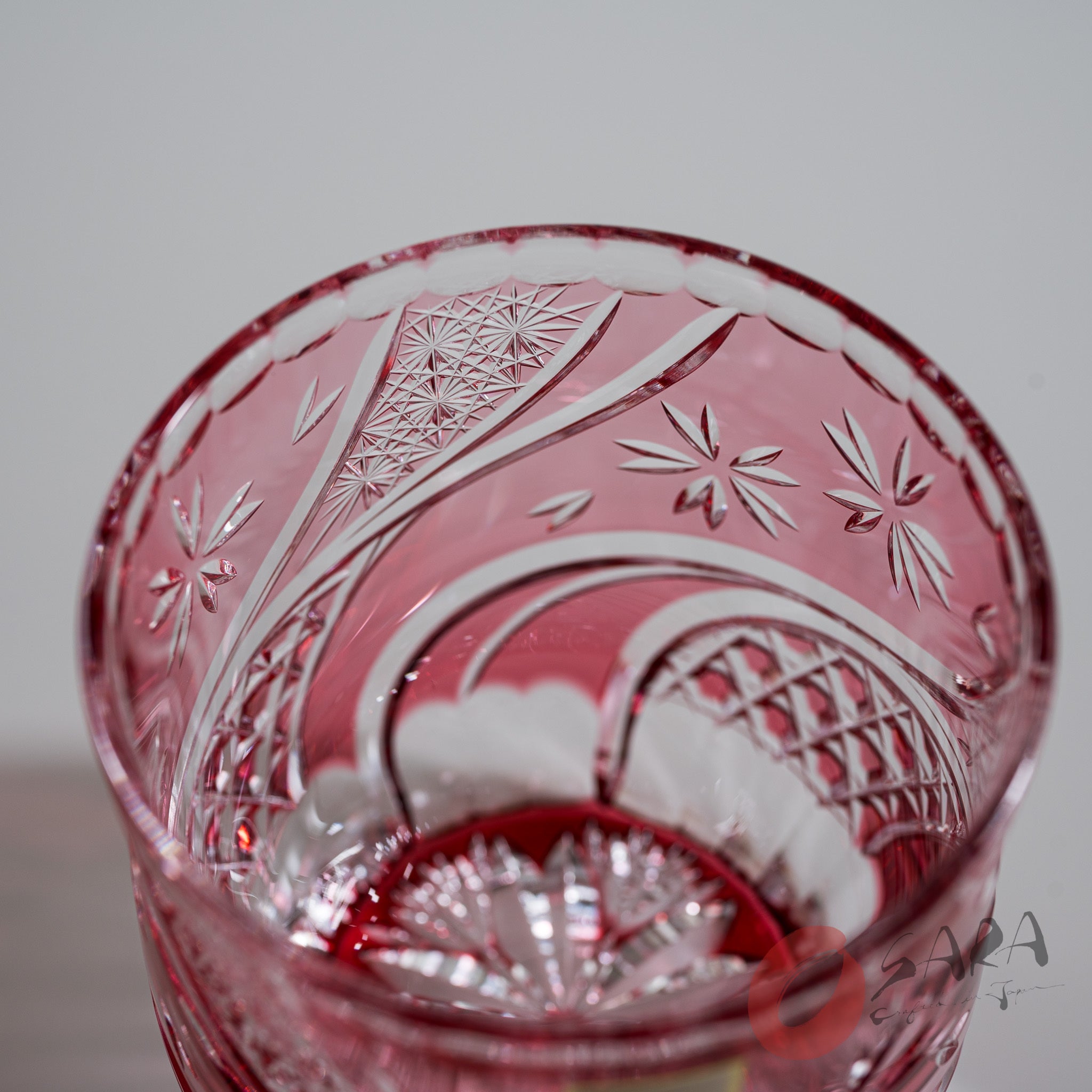 KAGAMI Crystal Edo-Kiriko Rock Glass - Floating Cherry Blossoms – Osara ...