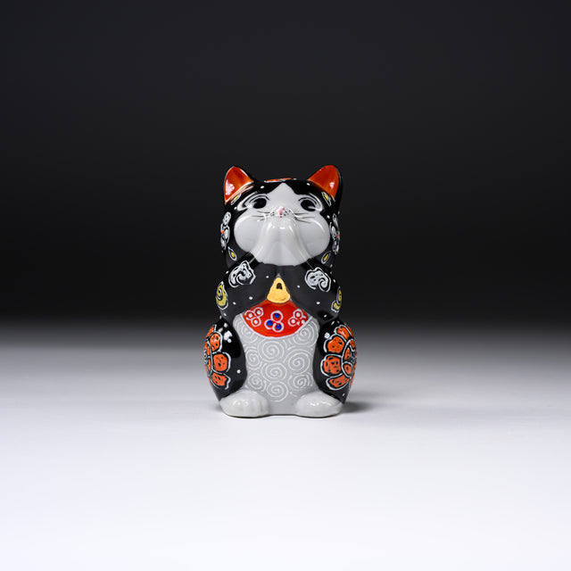 Kutani ware Cat Ornament - "Rui" / 九谷焼 おねだり猫 – Osara Australia
