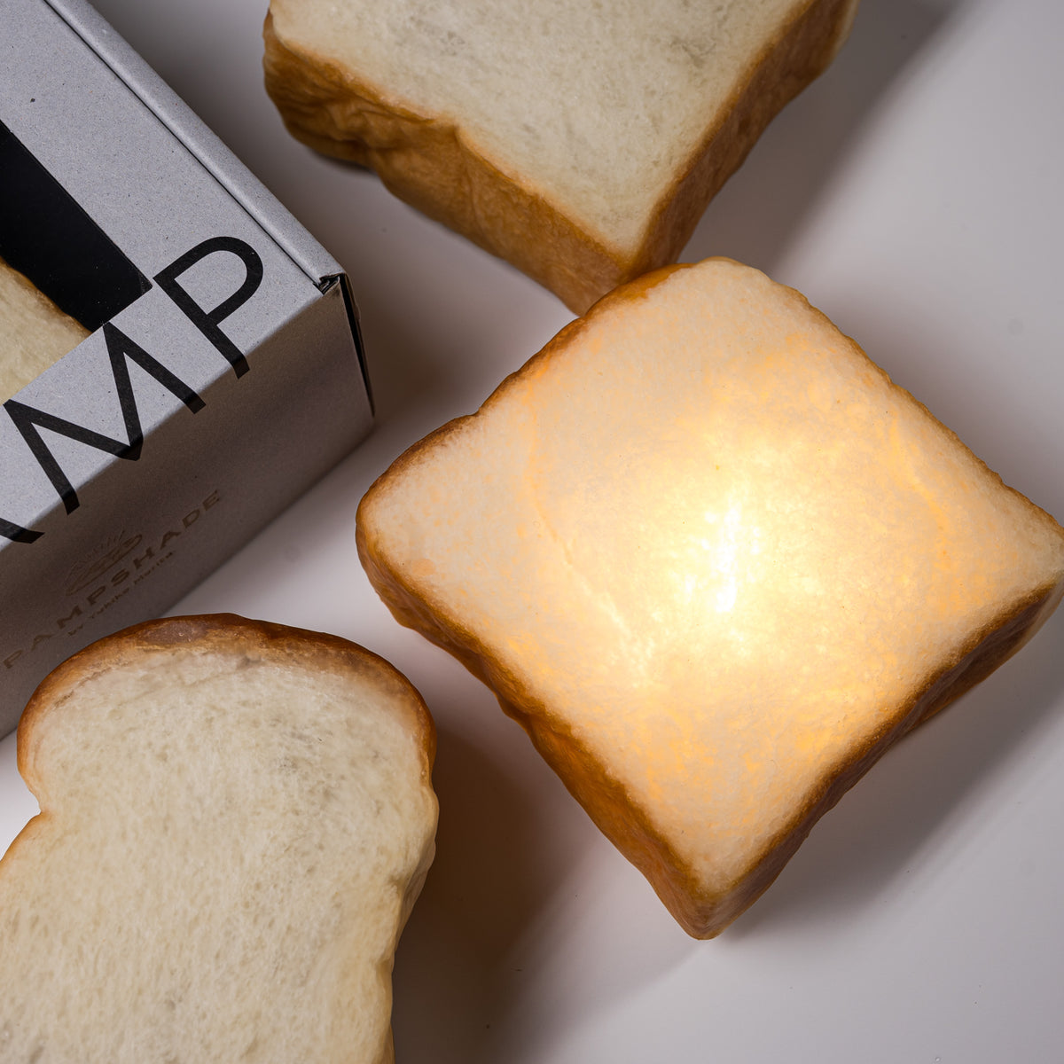 PAMPSHADE Real Bread Lamps - Square Toast / パンプシェード by Yukiko Morita ...