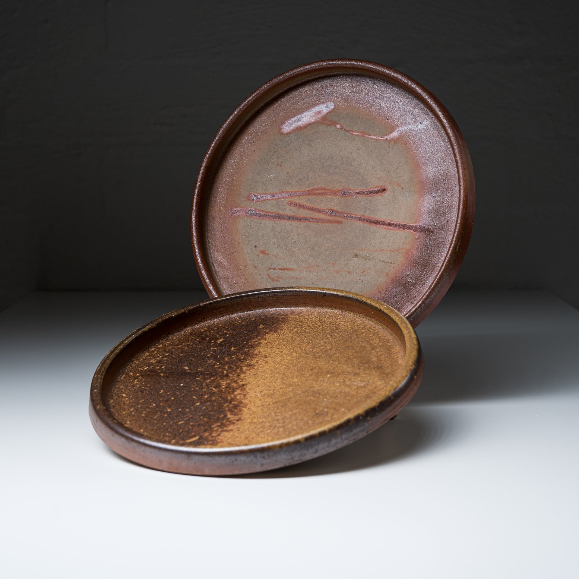 Bizen Pottery Rim Plate - Goma / 備前焼 リム皿 | Crafted In Japan – Osara ...