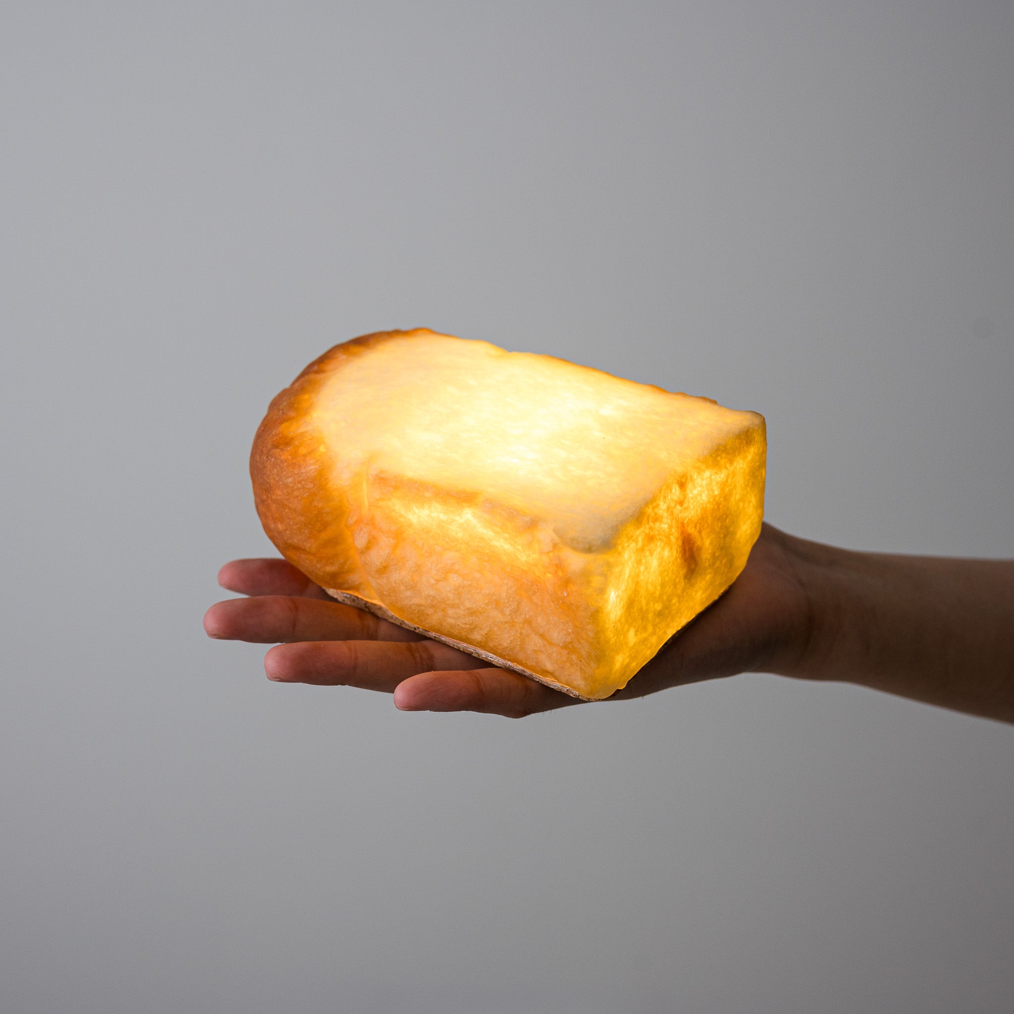 PAMPSHADE Real Bread Lamps - Toast / パンプシェード by Yukiko Morita – Osara ...
