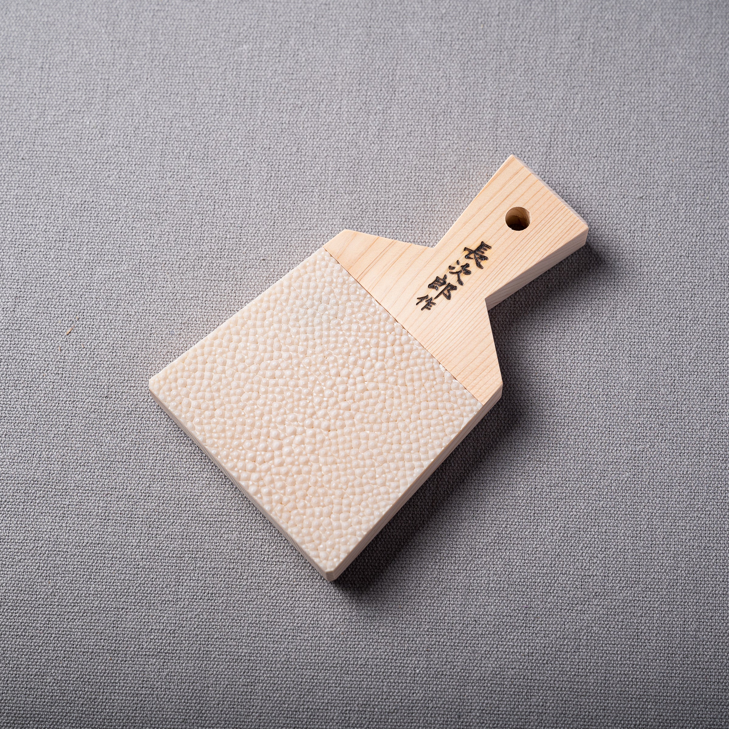 Wasabi Grater Chojiro - Large 13 cm / Shark Skin | Crafted in Japan ...